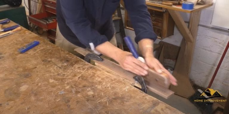 How to Cut a Groove in Wood by Hand: Mastering the Craft – Home ...